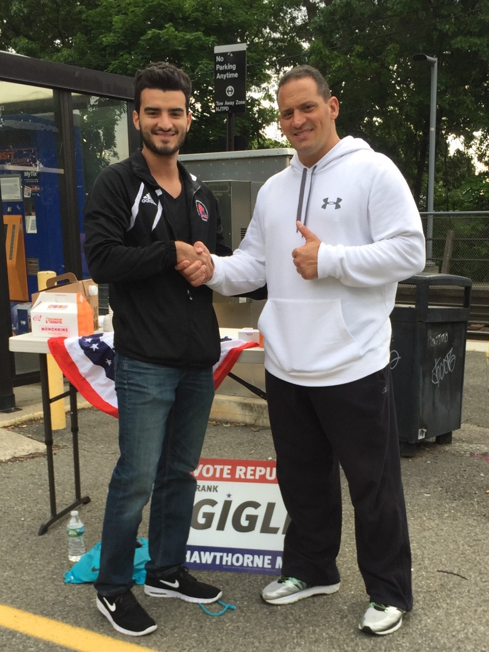 In Hawthorne, the Era of Goldberg vs. the GOP Primary Curse – and Frank ...