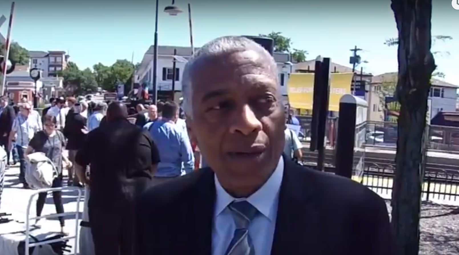Rutgers Newark College Dem President Endorses Hamm Over Booker