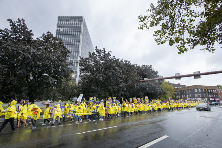 SEIU 32BJ Launches Contract Campaign for 7,000 Building Cleaners ...