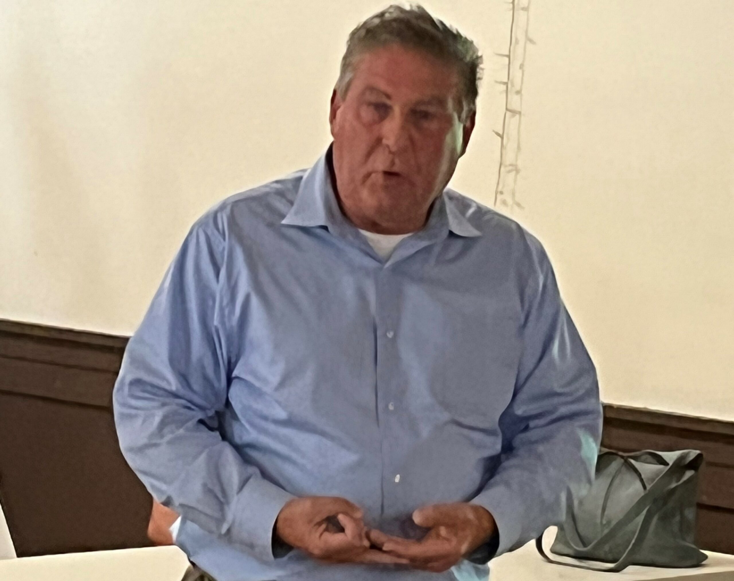 School Board Race Mobilizes Mayor Flora against System that 'Hate(s ...
