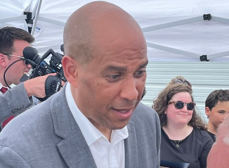 Week Four: Booker Speaks out for Striking Nurses - Insider NJ